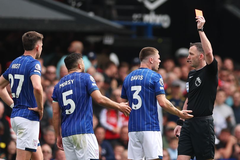 Premier League explain red card during Arsenal vs Ipswich after ...