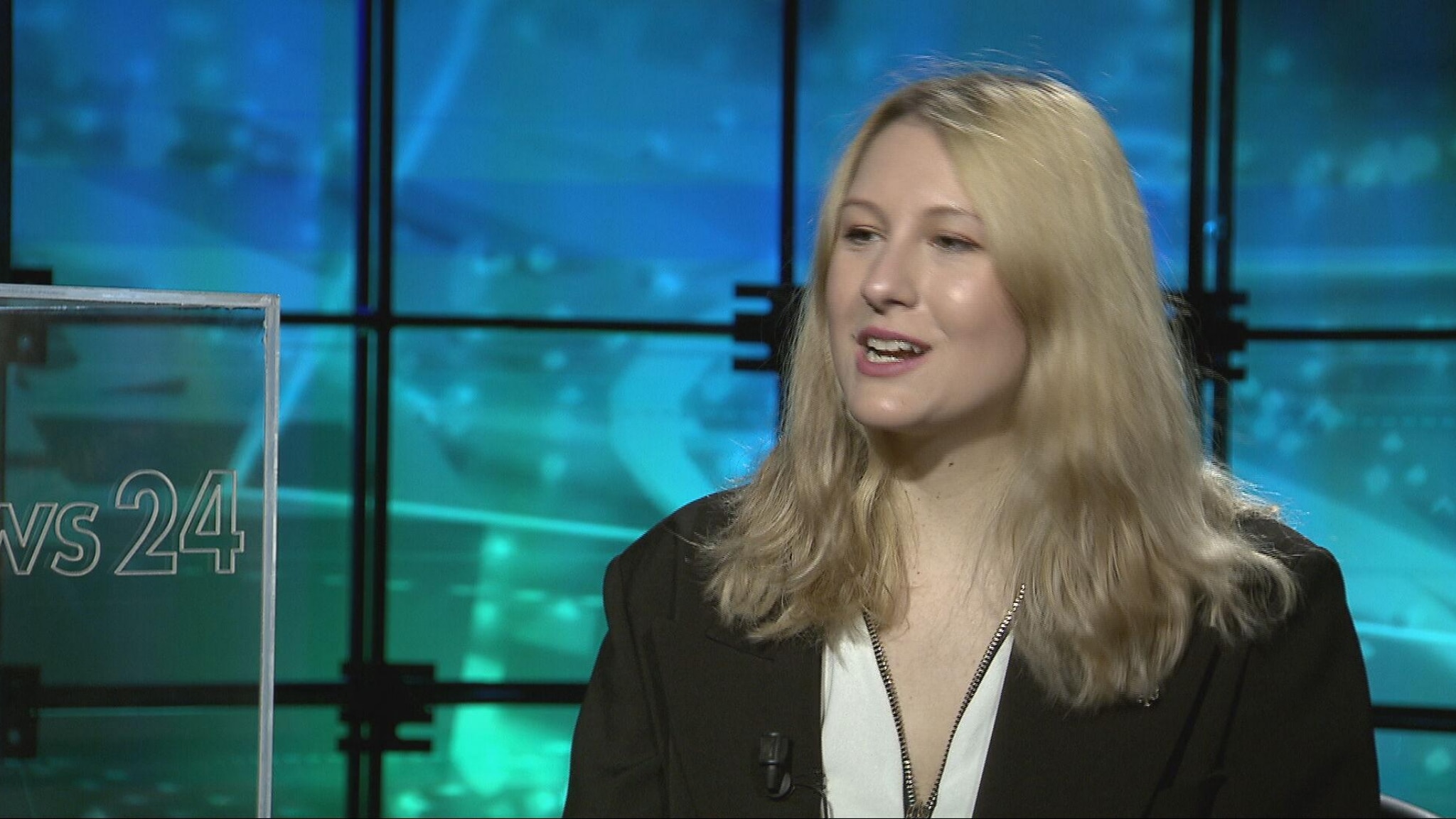 Giulia Mei: "Ecco le mie canzoni per chi sa continuare a meravigliarsi"