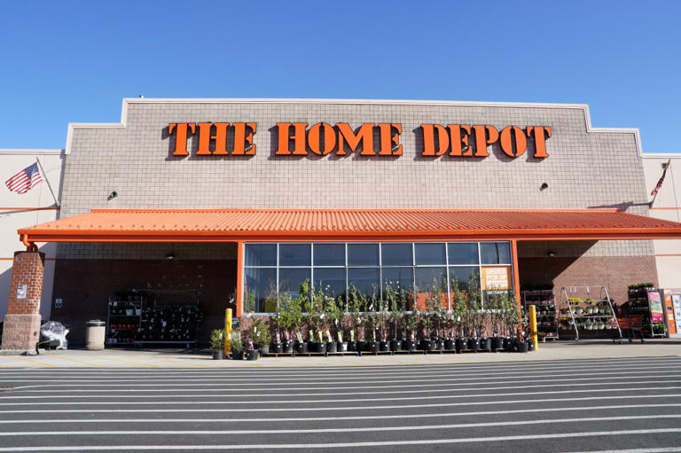 Here are the stores that are open — and closed — on Easter Sunday