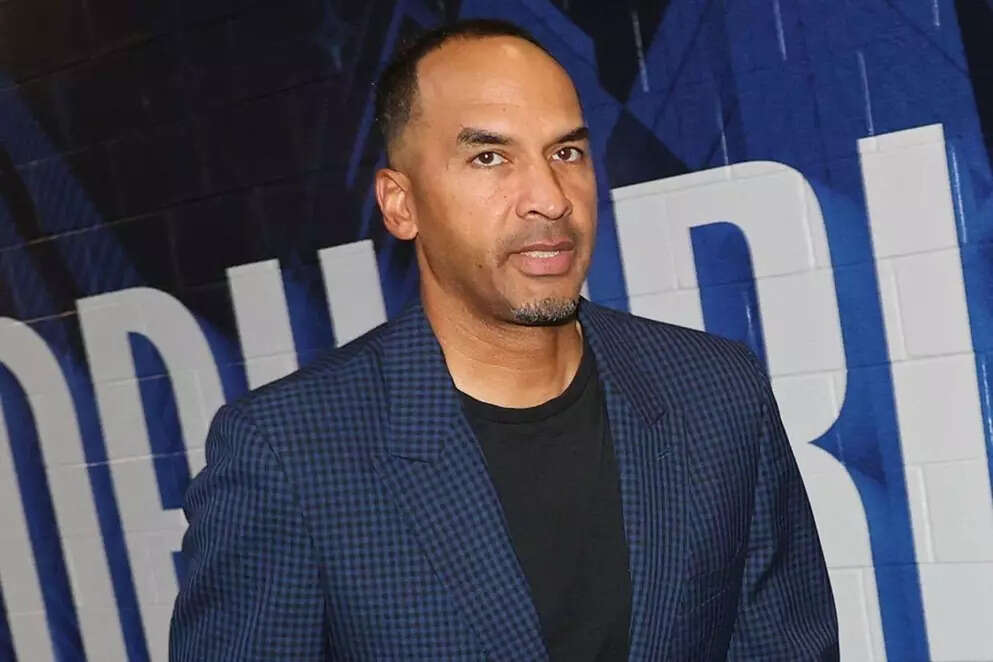 “Interesting to watch what Mavs do” - Announcer raises doubts over GM ...