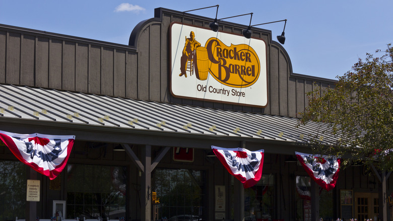 Why You Won't Be Able To Visit The Original Cracker Barrel Location