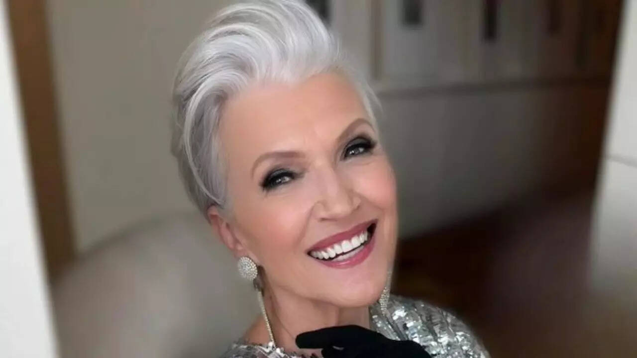 Elon Musk sends flowers to mother Maye Musk in Mumbai: All about the ...