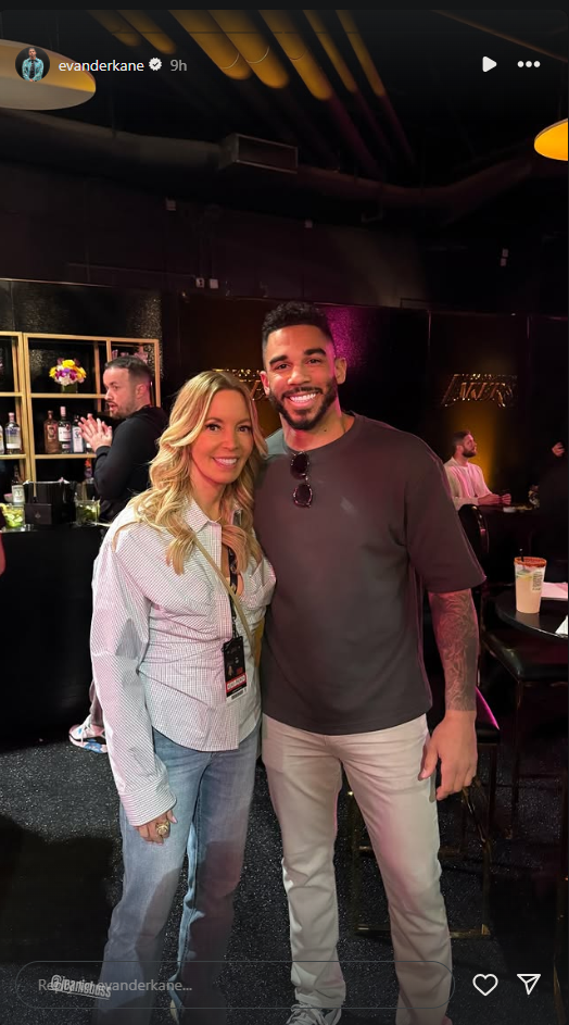Evander Kane strikes a pose with LA Lakers owner Jeanie Buss 2 days ...