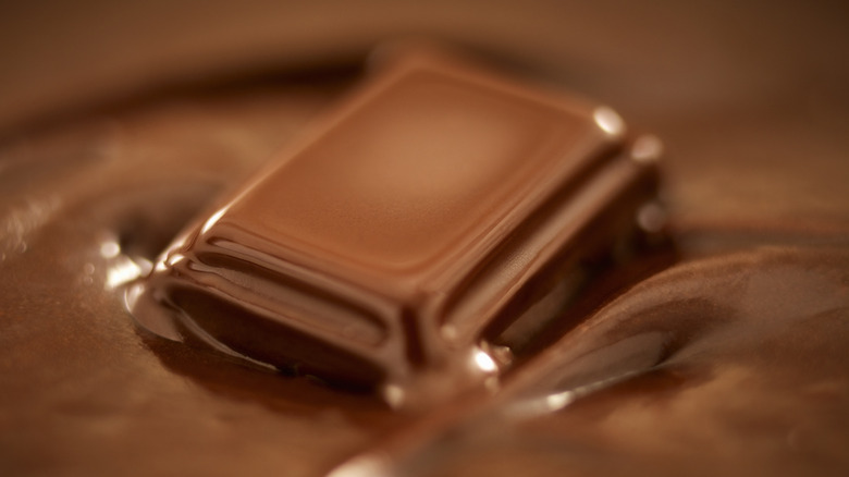 Here's What Chocolate Looks Like Under A Microscope