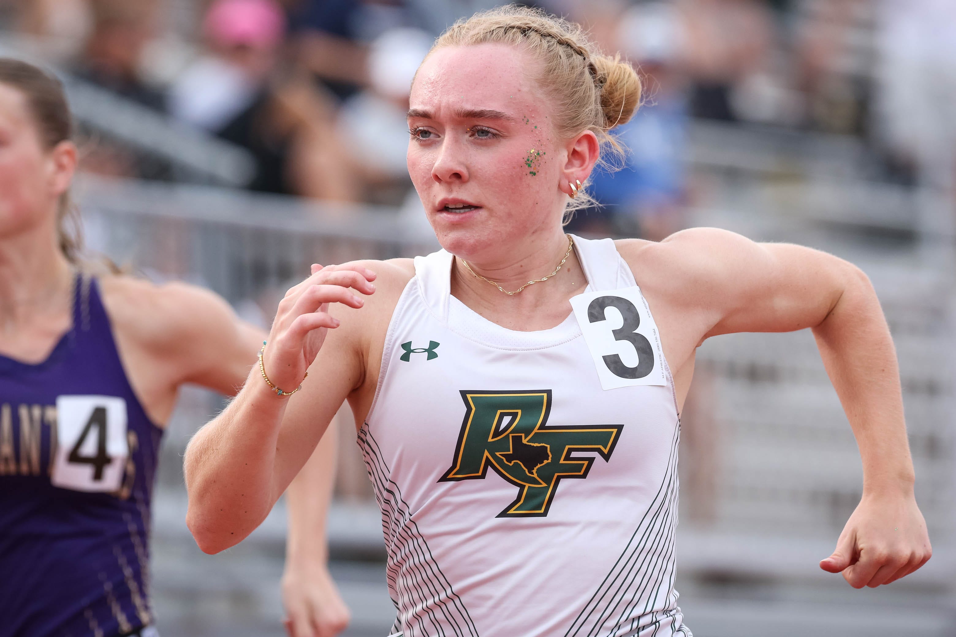 Rockport-Fulton's Adyson Burton surprises in 400 and notes from Region ...