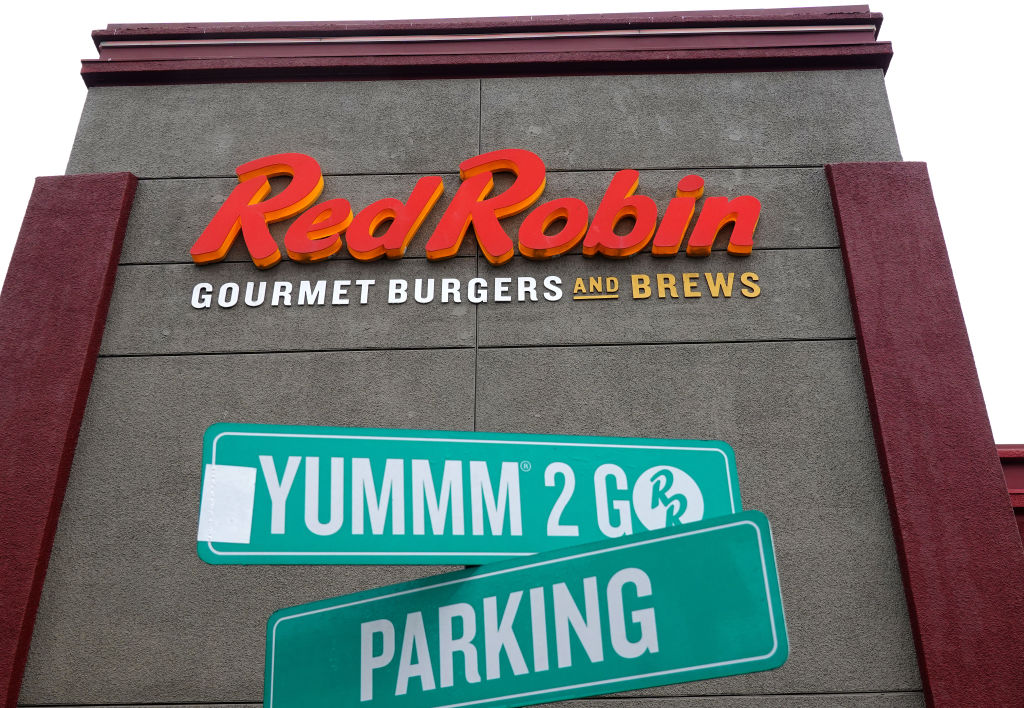 Red Robin’s Bottomless Burger Pass: All The Details You Need To Know ...