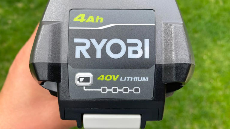 How Heavy Are Ryobi's 40V Batteries? Here's How Much Weight They Add To Your Tools