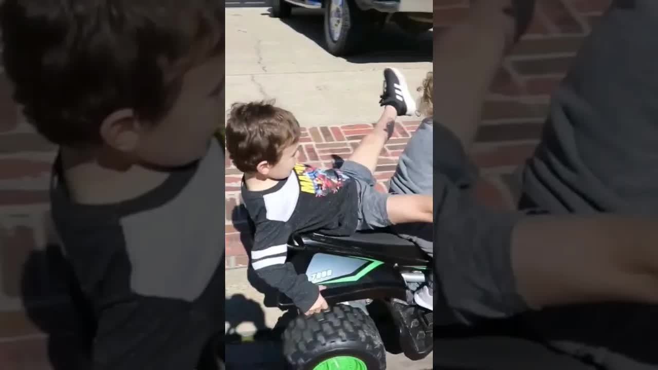 Family Vlog: Day at the Doctor & Kids Fun