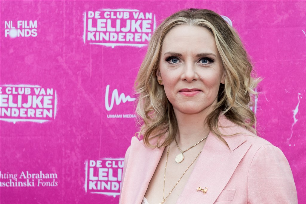 Jelka van Houten worstelt met balans tussen werk en privé: 'Kinderen ...
