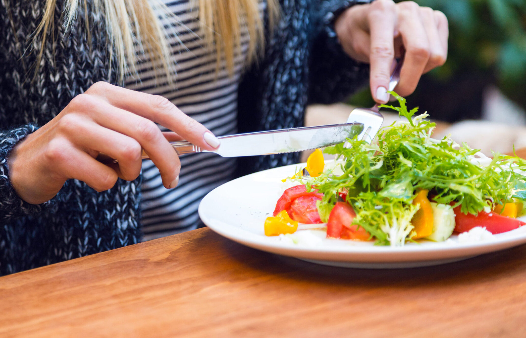 Comer e emagrecer? Alimentos com calorias negativas que turbinam seu metabolismo