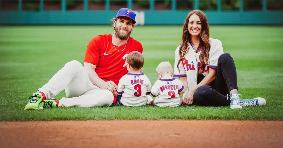 Wife Kayla Drops 2-Word Emotional Response to Bryce Harper’s New Career ...