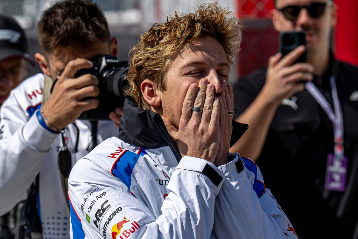 F1 star makes marriage proposal extra special