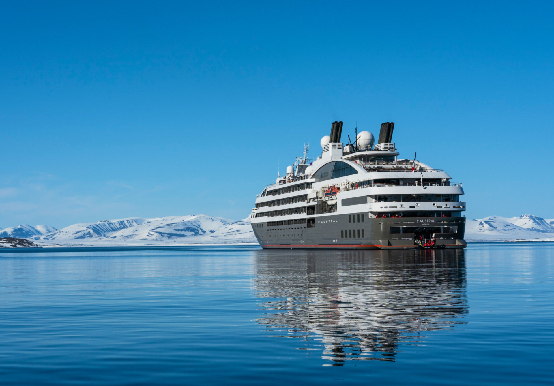 What to pack for a hassle-free cruise vacation