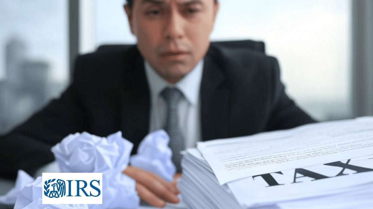 Updated IRS penalties for submitting your taxes late in 2025