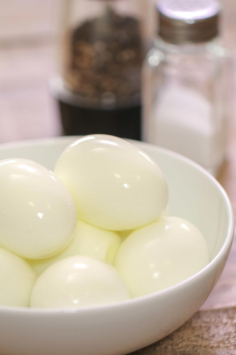 Instant Pot Hard Boiled Eggs