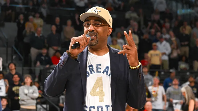 Dennis Scott commentary: TNT's sideline reporter jumps into Heat vs ...