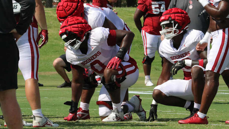 David Stone Withdraws From Transfer Portal, Returns to Oklahoma