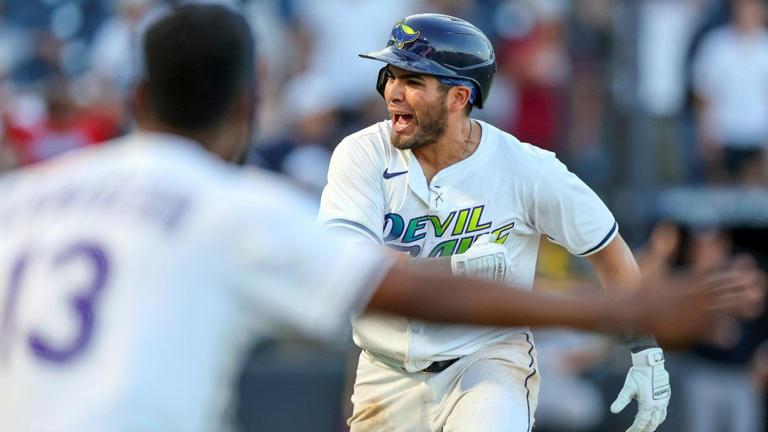El mexicano Jonathan Aranda conecta cuadrangular para victoria de Rays ...