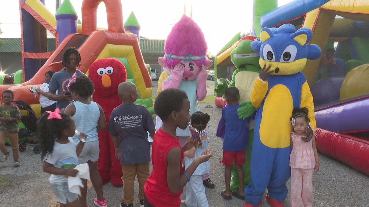 The Carter Foundation hosts its annual Easter Kickback
