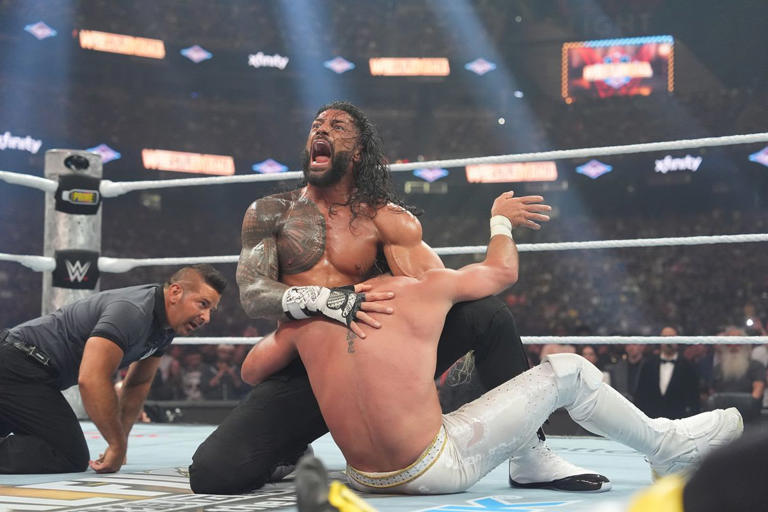 【WWE】『レッスルマニア41』ポール・ヘイマンが仕掛けた“祭典史上最大の裏切り”3WAY決戦はロリンズがレインズとCMパンクを制す