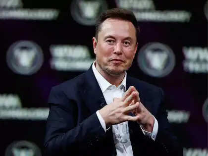 Tesla bull warns of 'code red' if Elon Musk sticks with DOGE