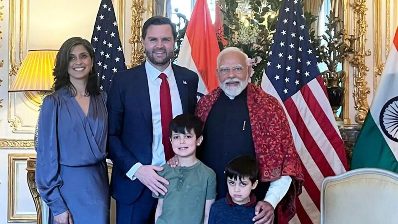 Taj Mahal visit, meeting with PM Modi & more: What's lined up for JD ...