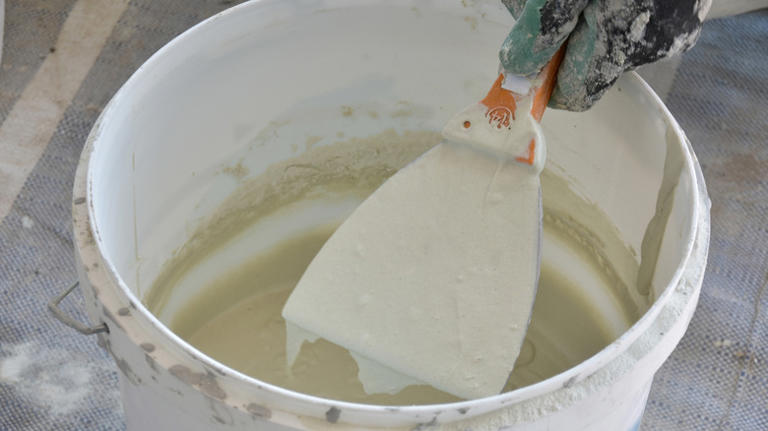 How To DIY A Microcement Countertop