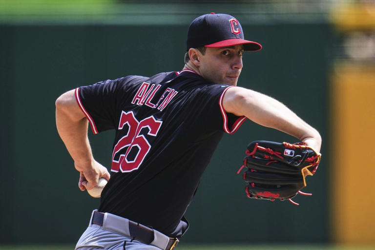 Manzardo's sac fly in 10th helps Guardians beat Pirates 5-4, sweep 3 ...