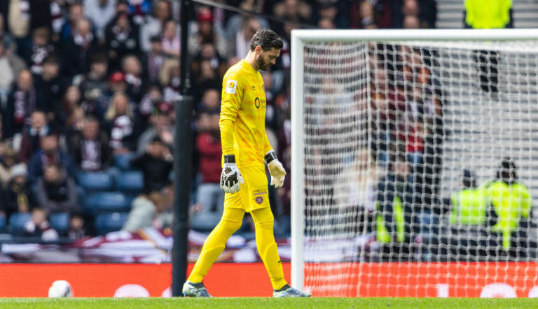 Craig Gordon baffled by game changing Hearts moment in Scottish Cup ...