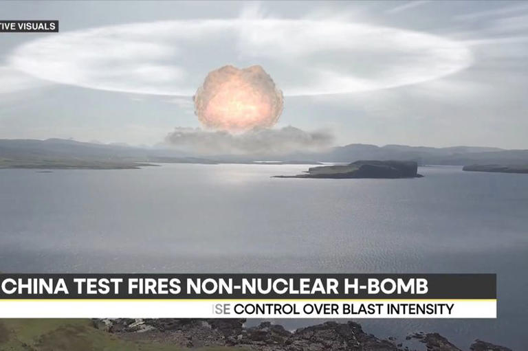 China's new 'blowtorch' bomb which causes 1,000C fireball and melts metal