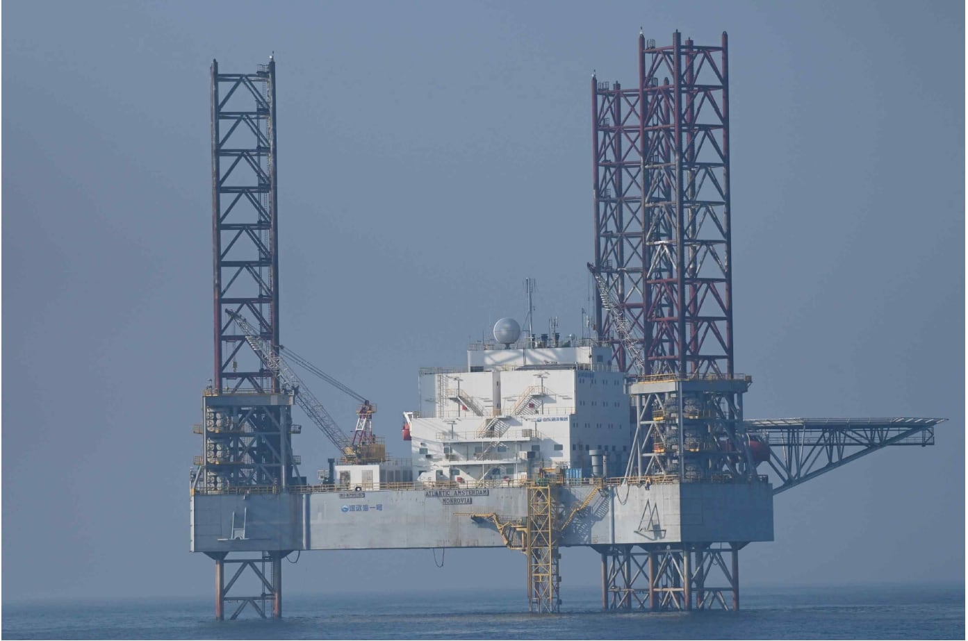 Partial withdrawal: China relocates one West Sea structure