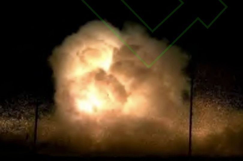 China's new 'blowtorch' bomb which causes 1,000C fireball and melts metal
