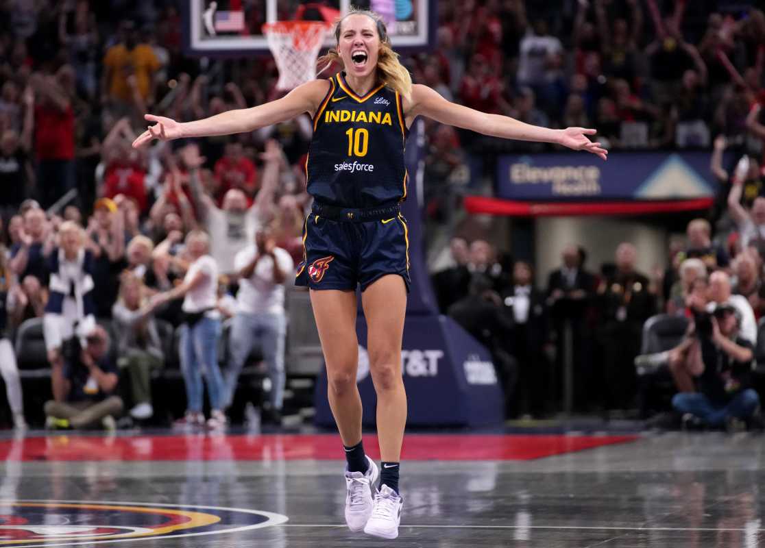 Fever Send Message to Lexi Hull After Major Personal Announcement