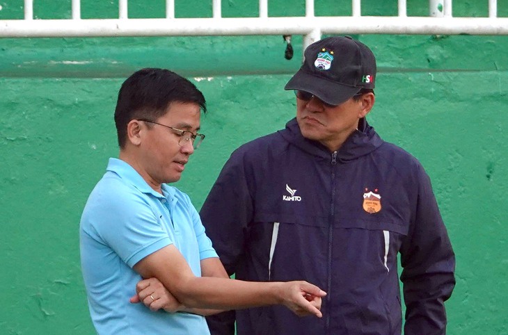 Lãnh đạo CLB Hoàng Anh Gia Lai bị phạt nặng vì phản ứng trọng tài