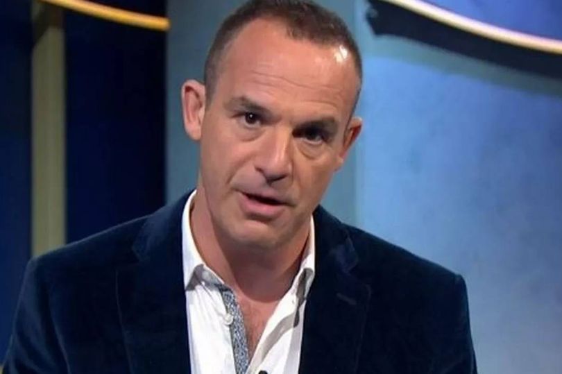 Martin Lewis highlights how Brits can claim up to £520 for delayed ...