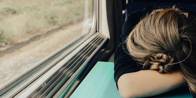 8 Signs Your Body Clock Has Been Knocked Completely Off Rhythm