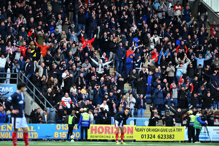 Raith Rovers ignite Scottish Championship promotion play-off hopes as ...
