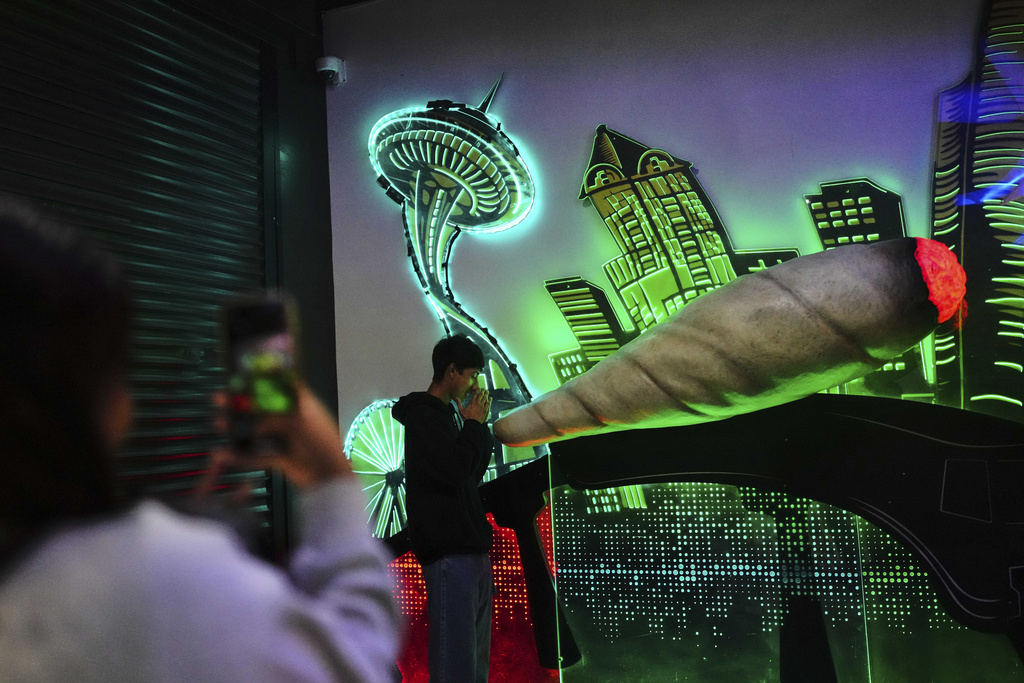 PHOTO COLLECTION: Marijuana Holiday 4/20