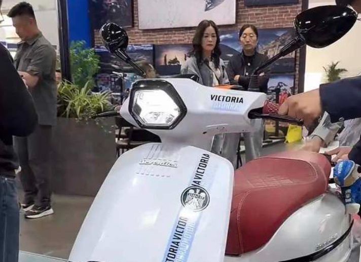 Muncul Motor Matic Baru 2025 Lebih Murah dari Honda Stylo 160 Mirip ...