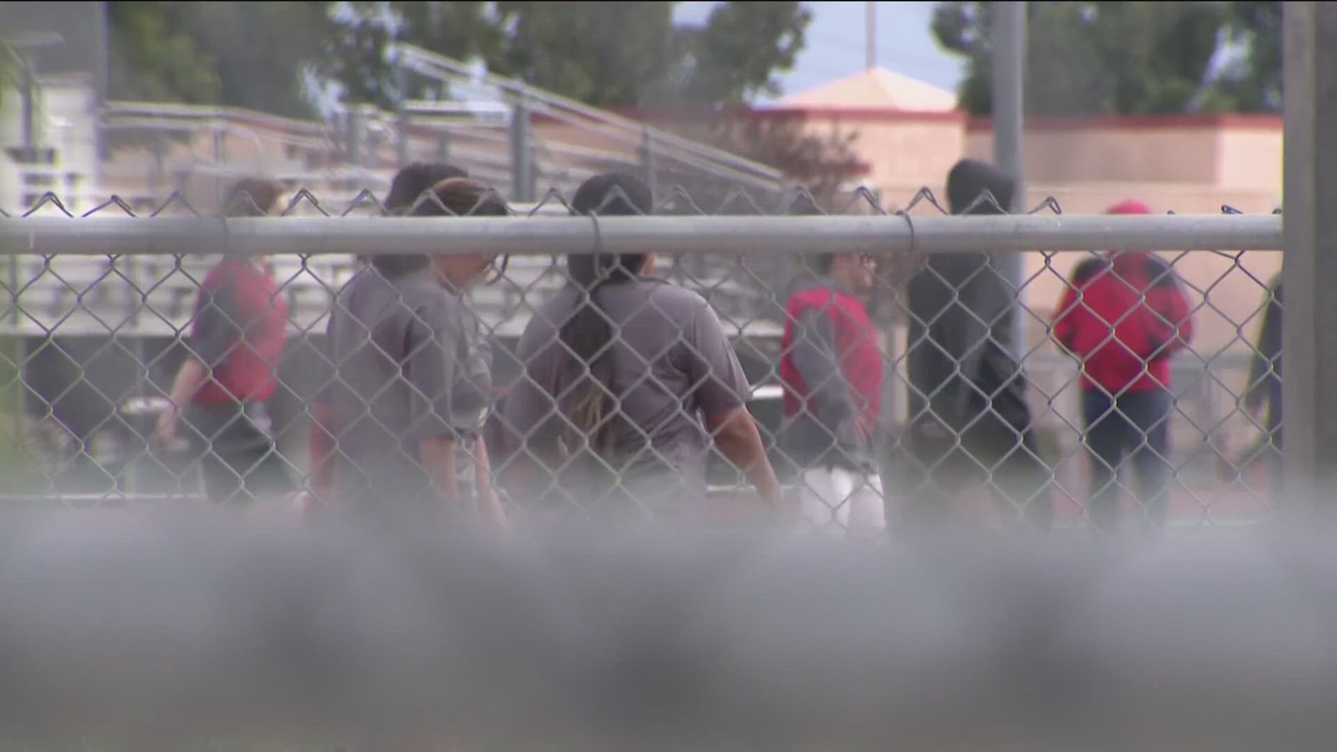 Senators demand answers about HSI school visits for immigrant children