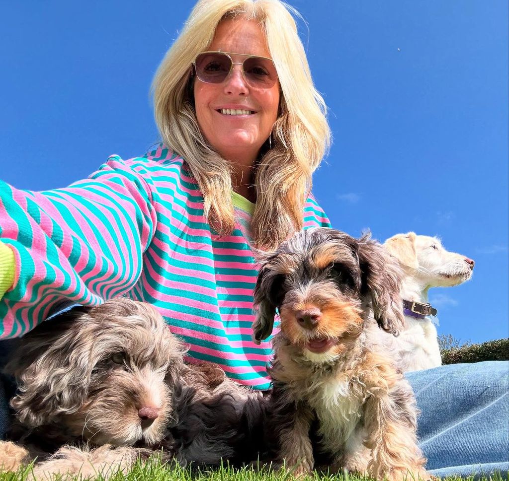 Rod Stewart and wife Penny Lancaster welcome new family additions - 1 ...