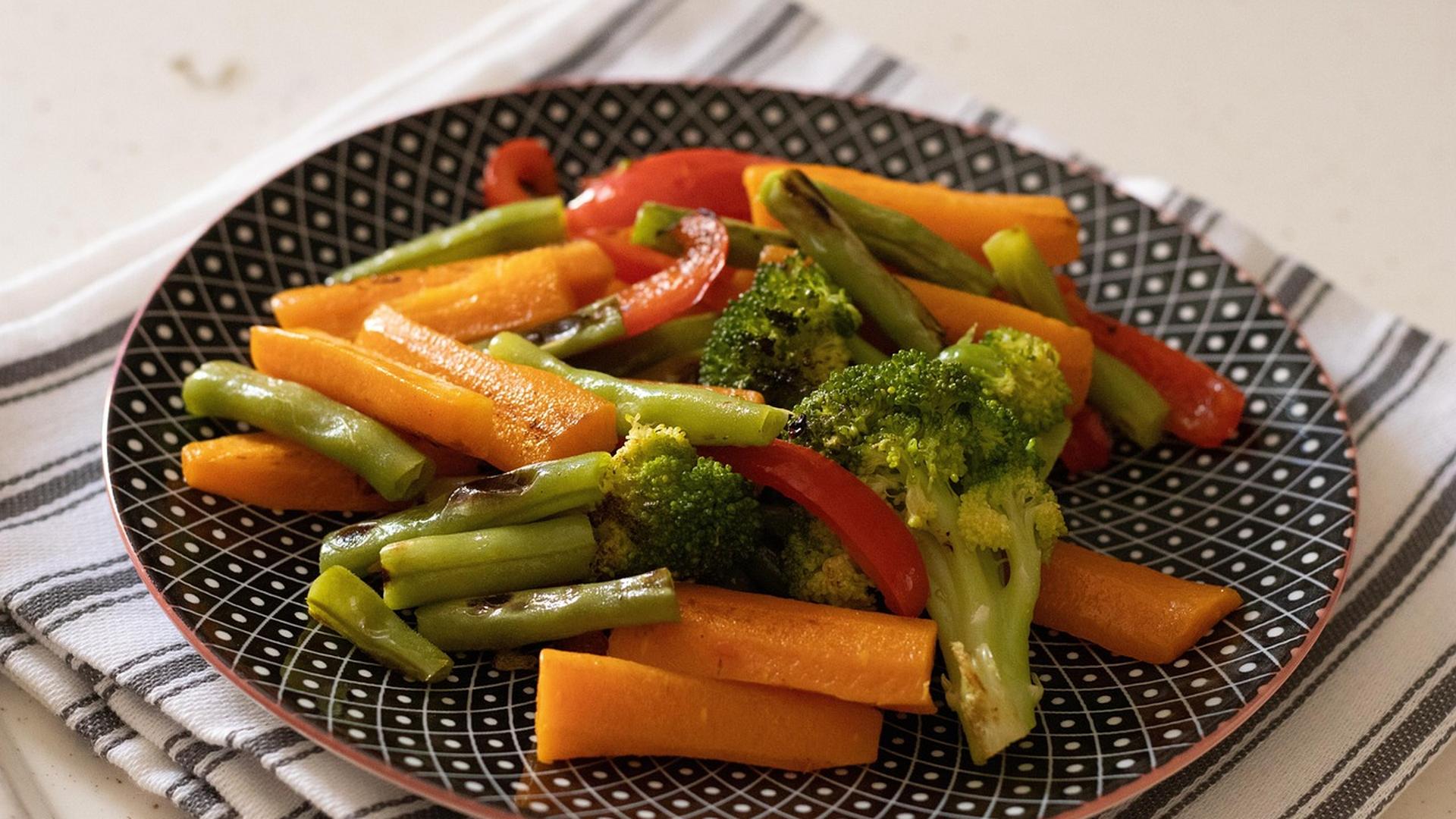 The Art of Plating Food Like a Chef