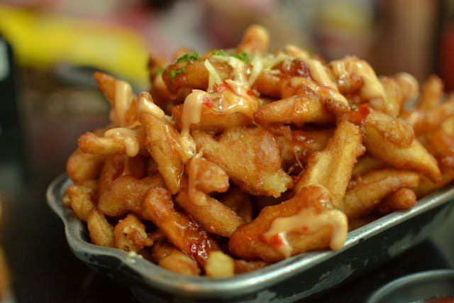 Volcano Fries: The Spicy, Cheesy Snack Everyone Will Love