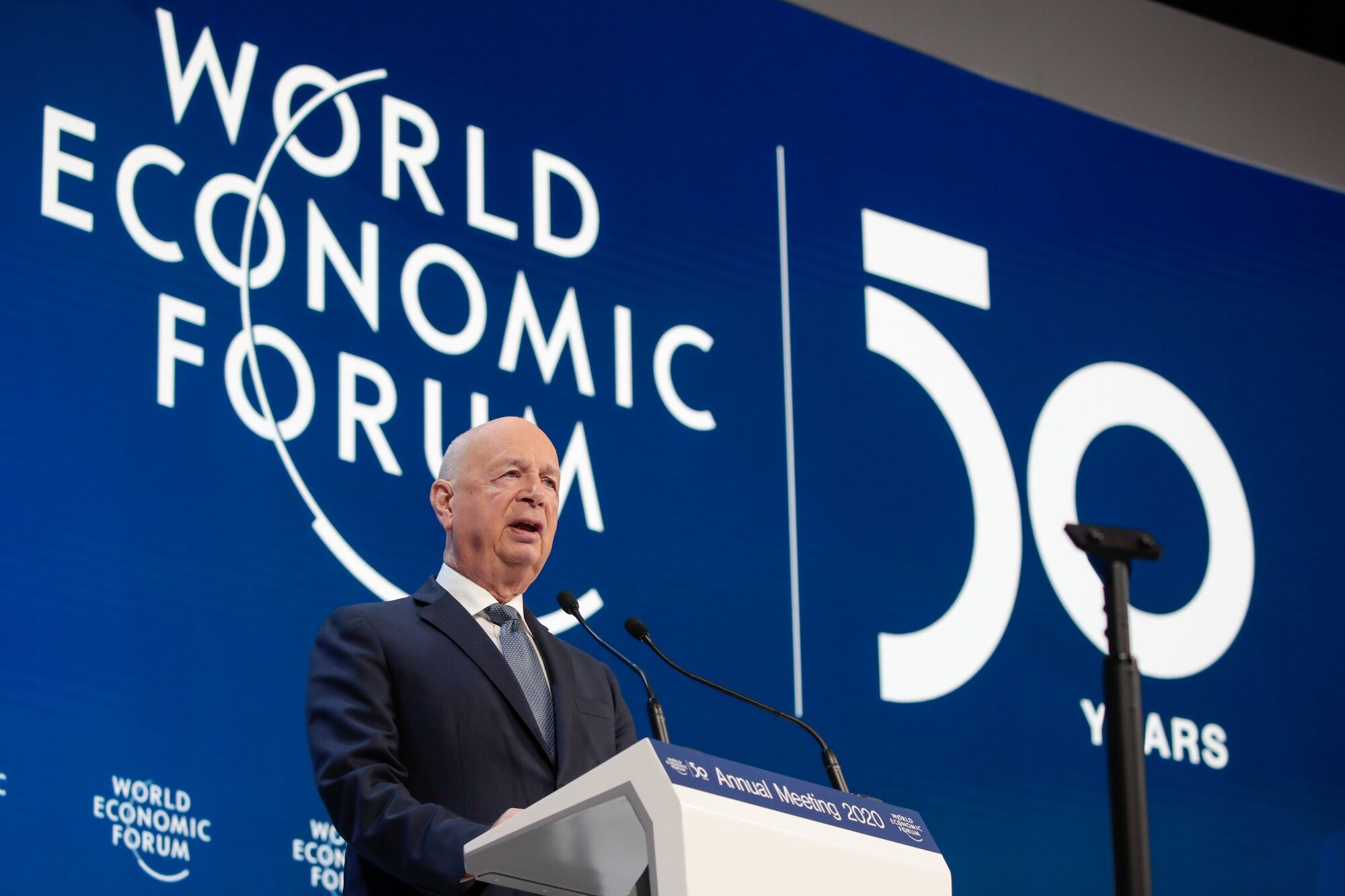 World Economic Forum’s Schwab Steps Down After Over 50 Years