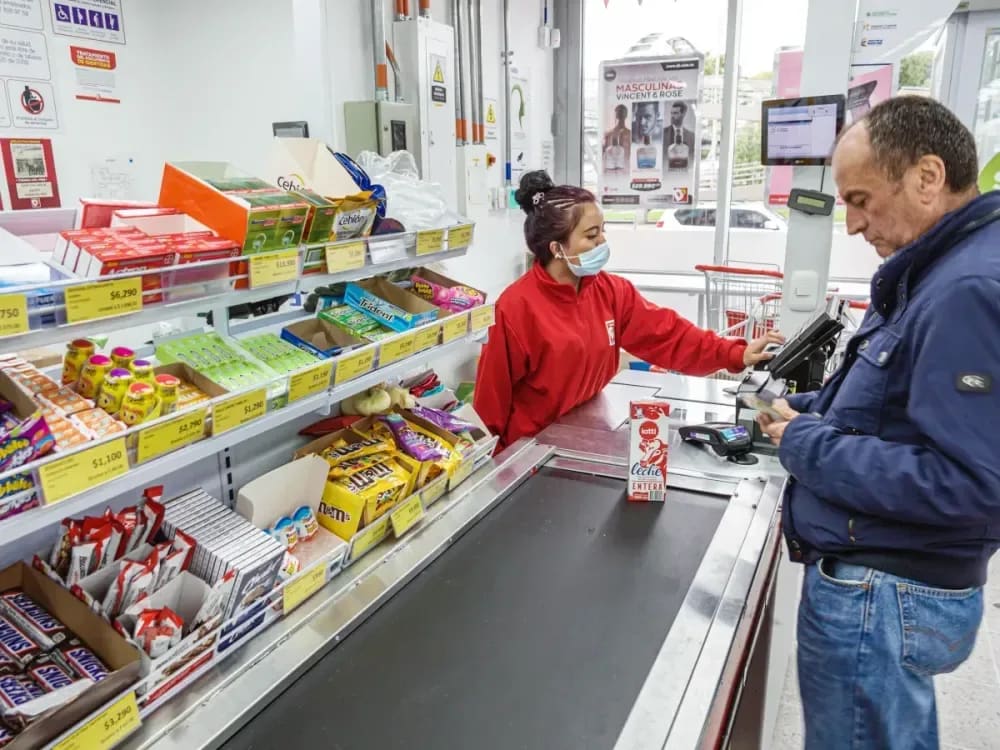 Mexican Grocery Chain BBB Foods Lands Upgrade, But Retail Interest ...