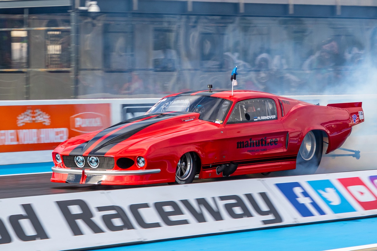 Arnover sets record-breaking time en route to British Drag Racing glory