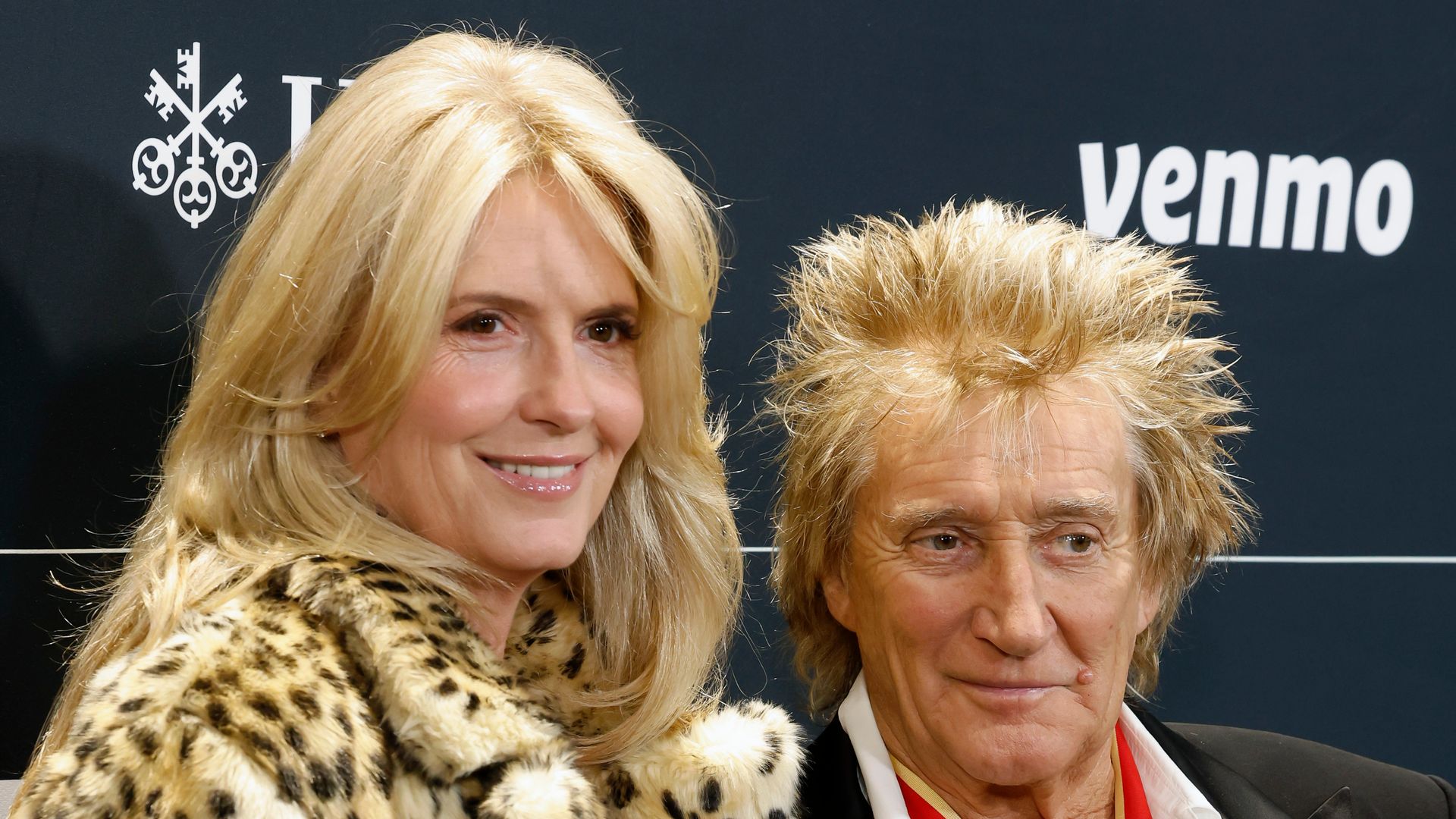 Rod Stewart and wife Penny Lancaster welcome new family additions - 1 ...
