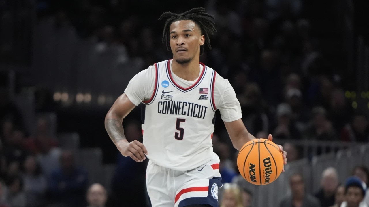 Stephon Castle named Rookie of the Year NBA 2024-25, finalists for ...