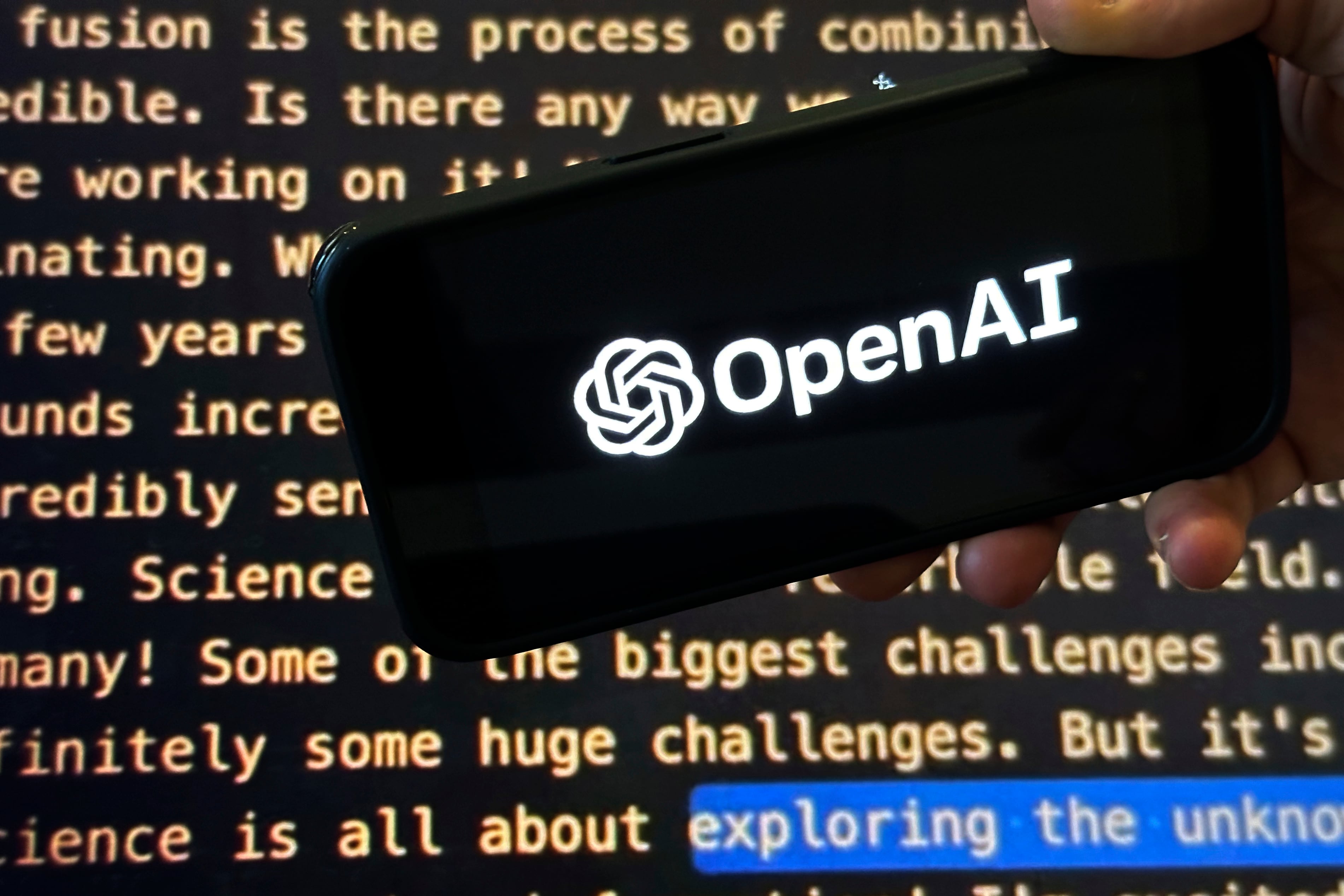 GPT-5.3 "Garlic": OpenAI lanza el modelo que programa, arregla sus bugs ...