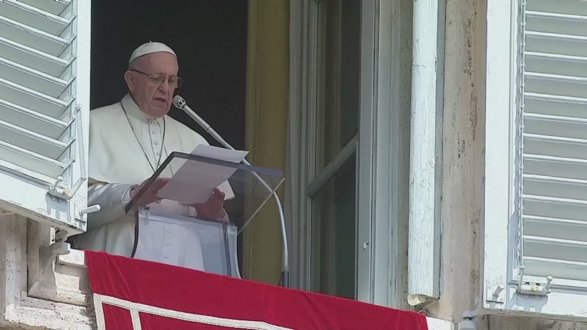 Vatican announces Pope Francis has died